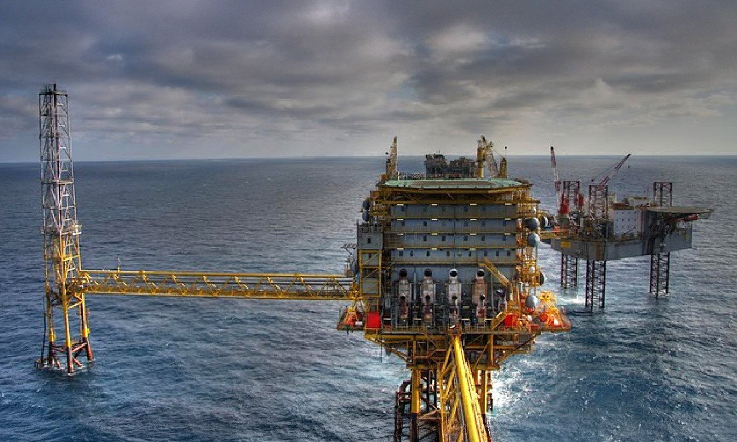 EMA - Guide to Floating Production Systems